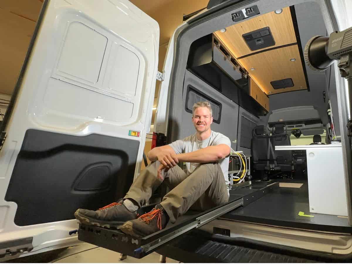 Van Builder HQ - Campervan Conversion Build Resource