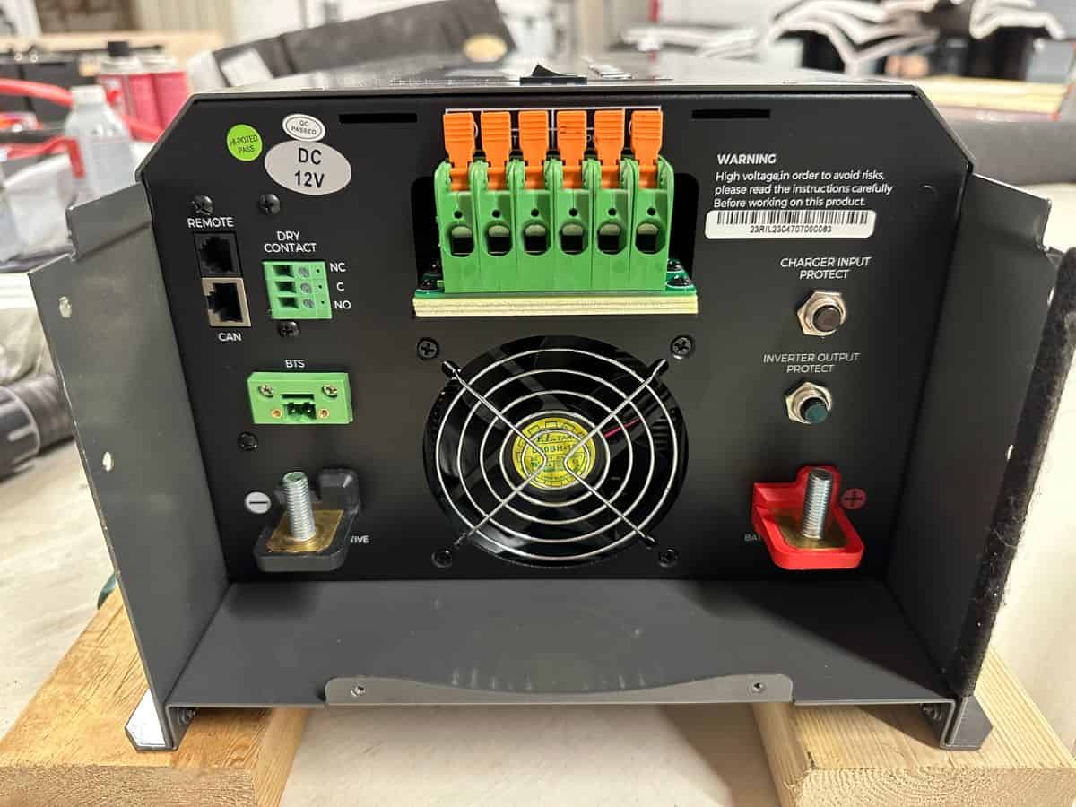 Choosing the Best Campervan Inverter: A Comprehensive Guide